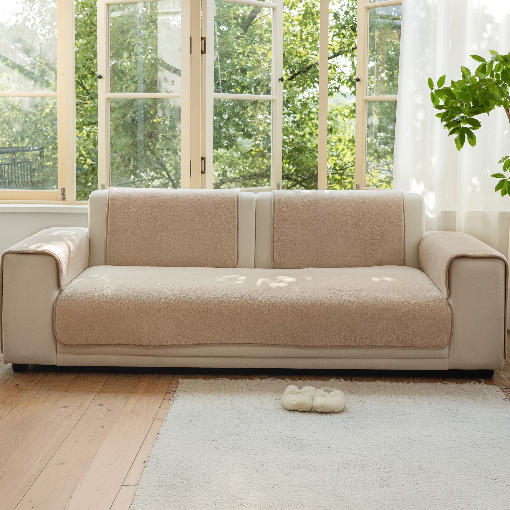 Magic Sofa Mat - Sherpa | Nolan Interior